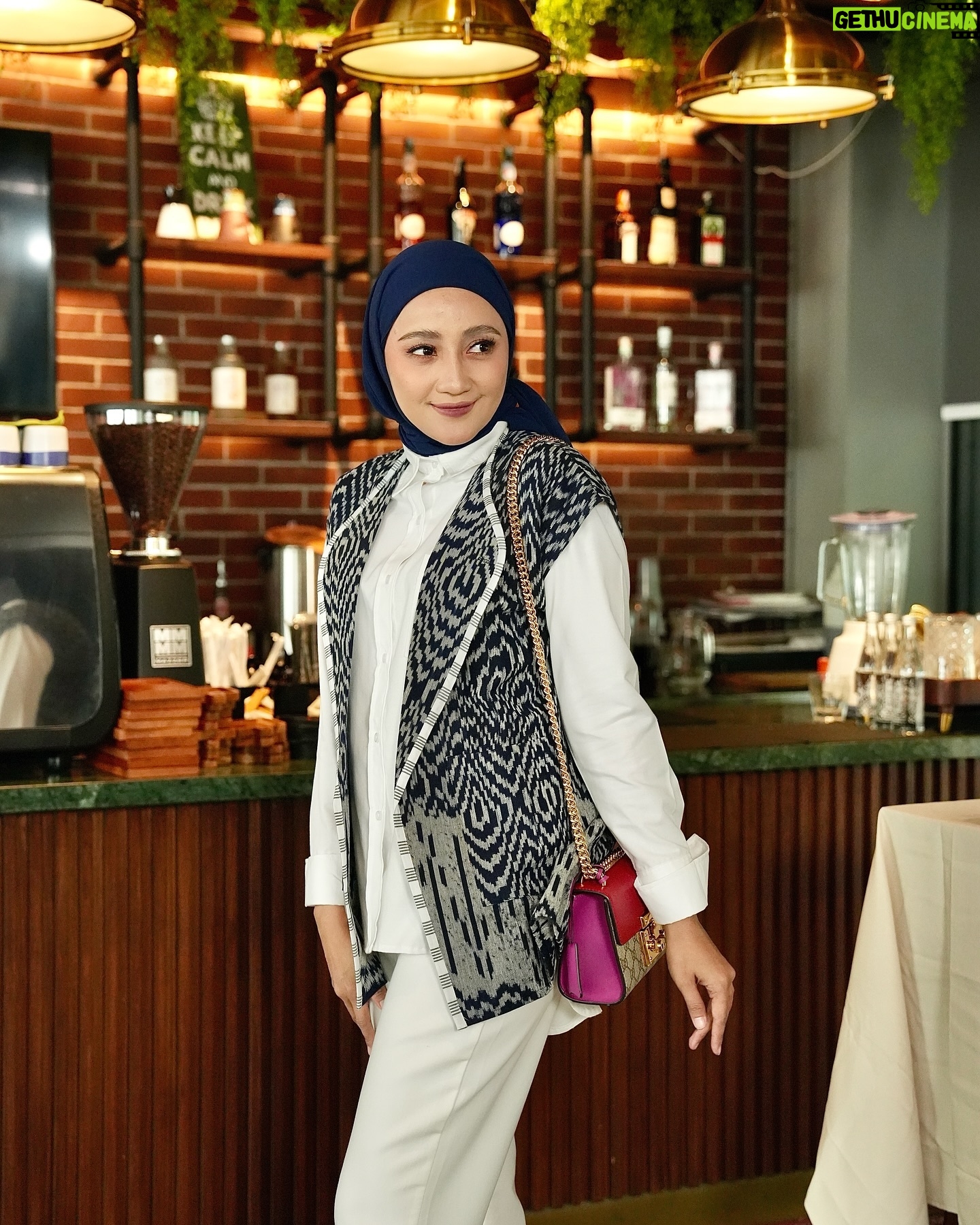 Actress Errina GD HD Instagram Photos and Wallpapers September 2024 ...