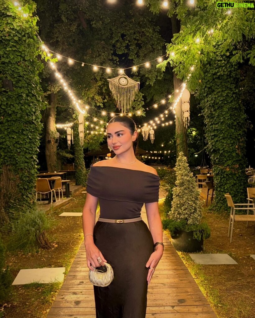 Actress Haifa Hassony HD Instagram Photos and Wallpapers September 2024 ...