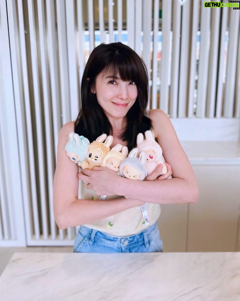 Actress Jeanette Aw HD Photos and Wallpapers September 2024 | Gethu Cinema
