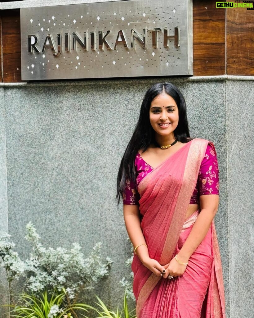 Actress Kanmani Manoharan HD Instagram Photos and Wallpapers September ...