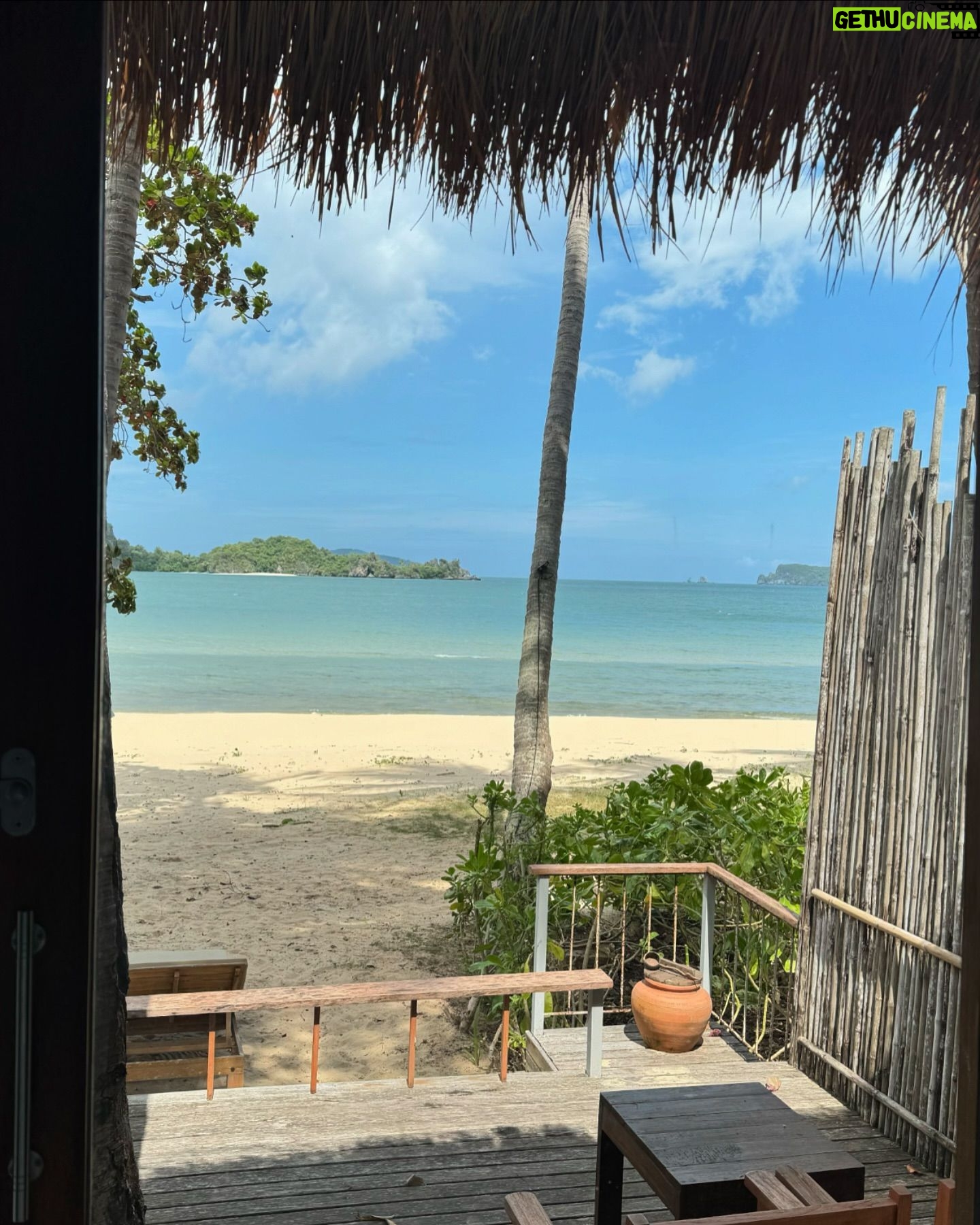 Actress Kanyaphak Pongsak HD Instagram Photos and Wallpapers September 2024 | Gethu Cinema