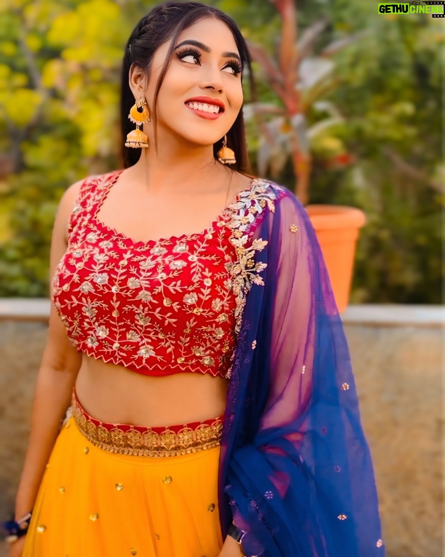 Actress Mahi Maheswari HD Instagram Photos and Wallpapers September 2024 | Gethu Cinema