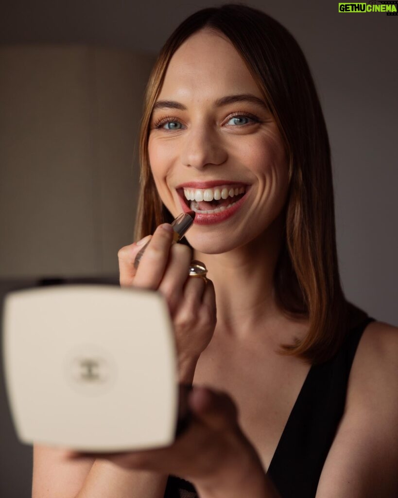 Actress Marlo Kelly HD Instagram Photos and Wallpapers September 2024 ...