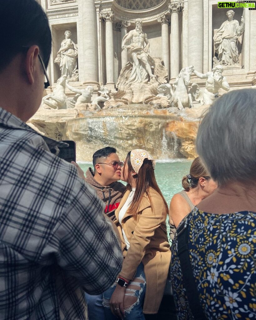 Actress Natasa Exintaveloni HD Instagram Photos and Wallpapers ...