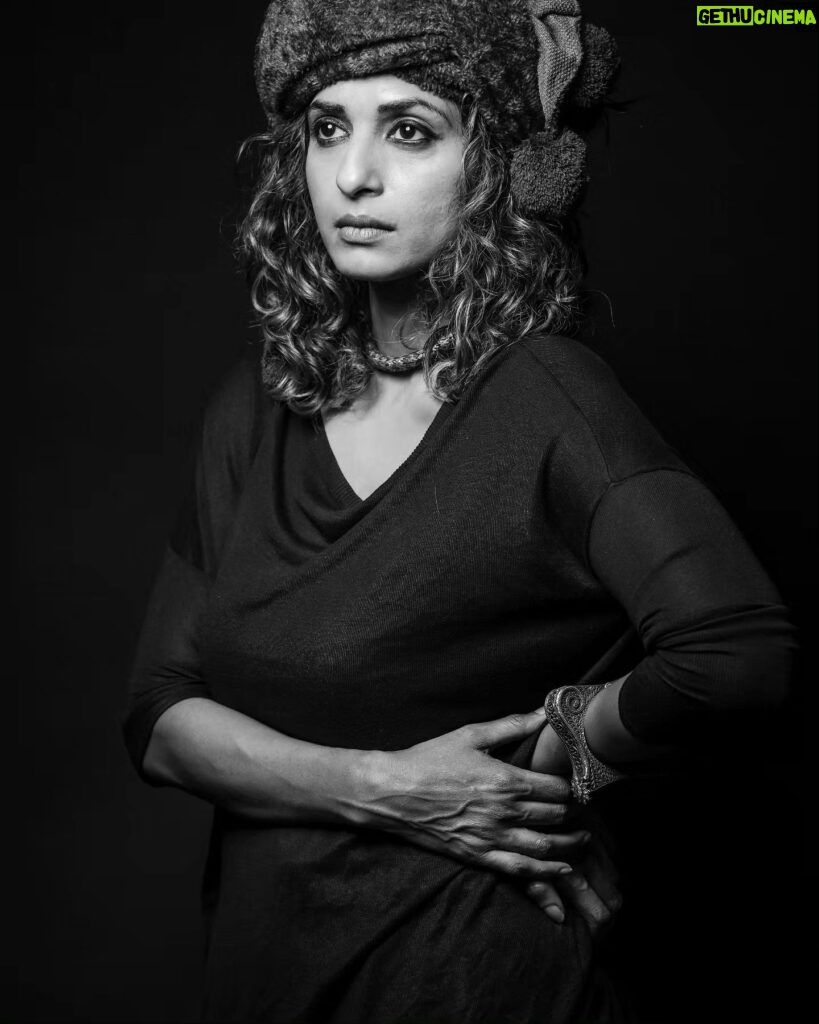 Actress Sandhya Shetty HD Instagram Photos and Wallpapers September ...