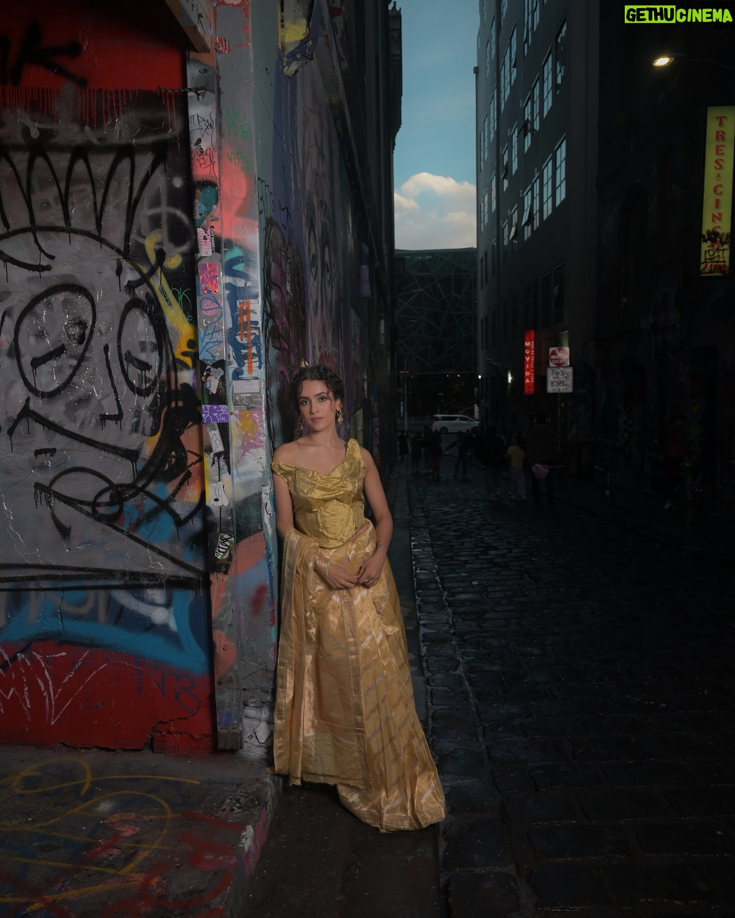 Actress Sanya Malhotra HD Photos and Wallpapers December 2024 | Gethu ...
