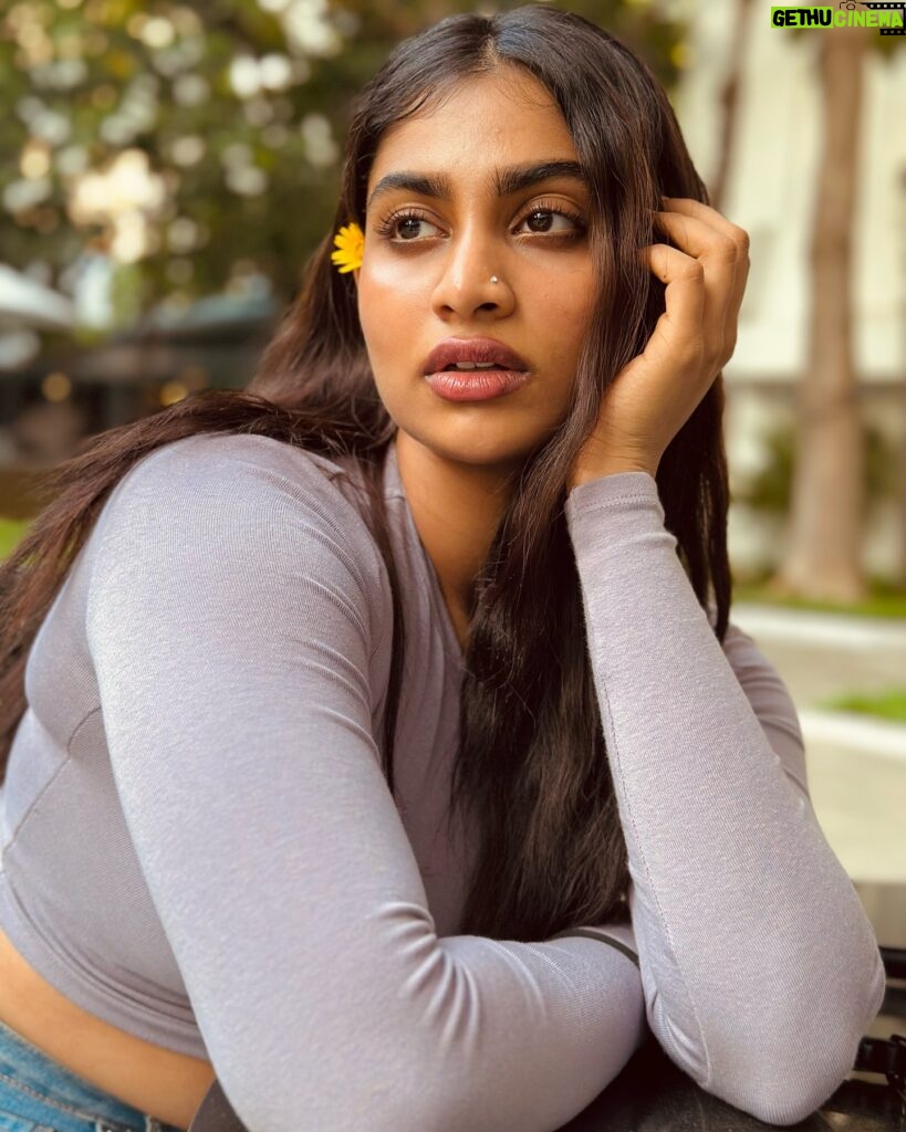Actress Shivani Narayanan HD Photos and Wallpapers October 2024 | Gethu ...