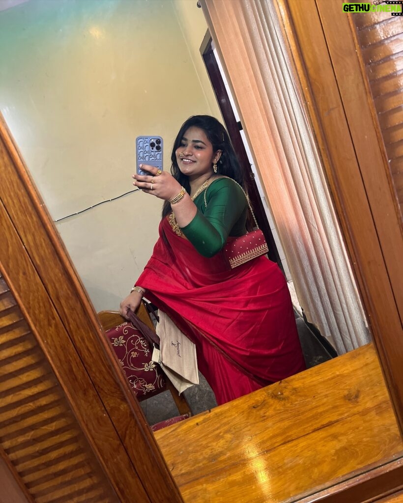 Actress Shruthi Selvam HD Photos and Wallpapers October 2024 | Gethu Cinema