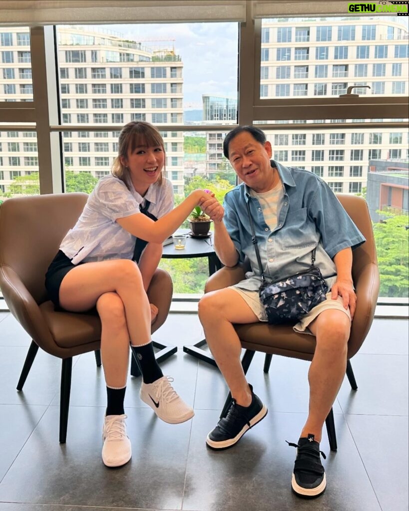 Actress Snow Suen HD Instagram Photos and Wallpapers September 2024 ...