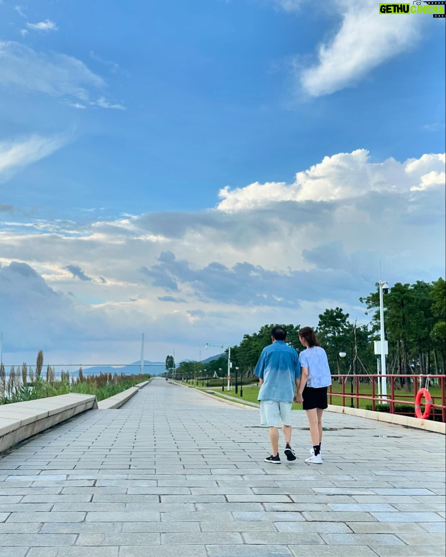 Actress Snow Suen HD Instagram Photos and Wallpapers September 2024 ...