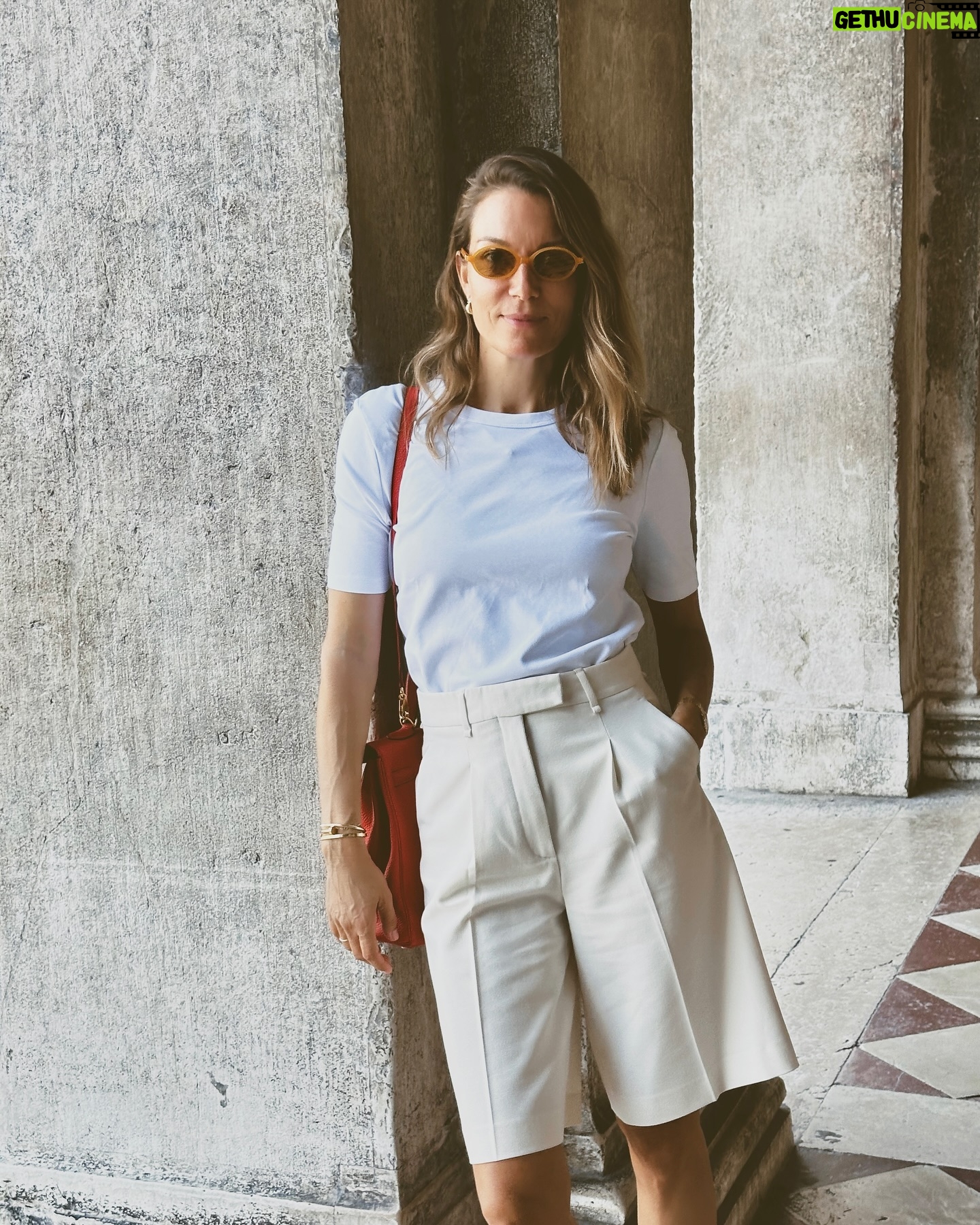 Actress Vicky Kaya HD Photos and Wallpapers September 2024 | Gethu Cinema