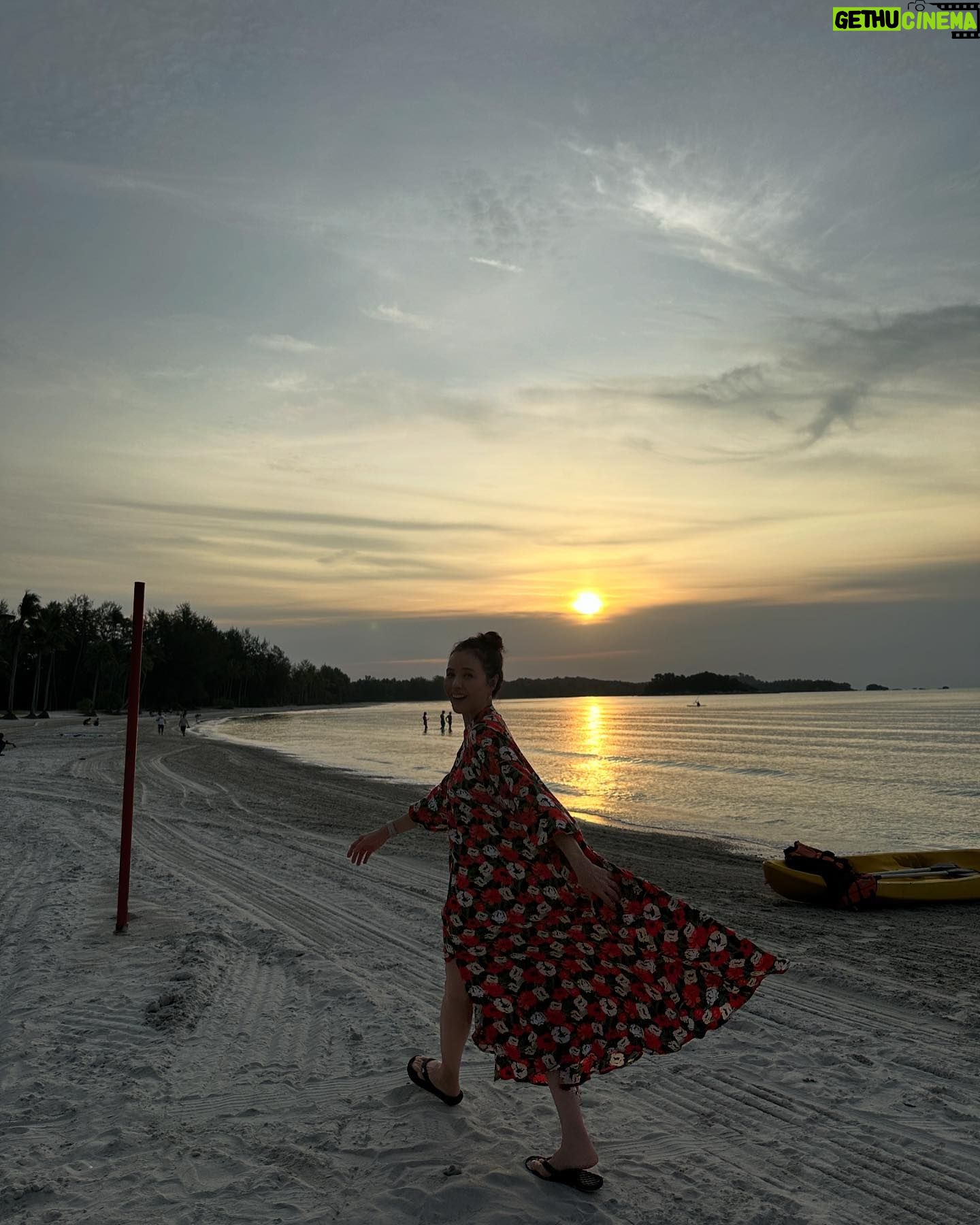 Actress Zoe Tay HD Instagram Photos and Wallpapers September 2024 ...