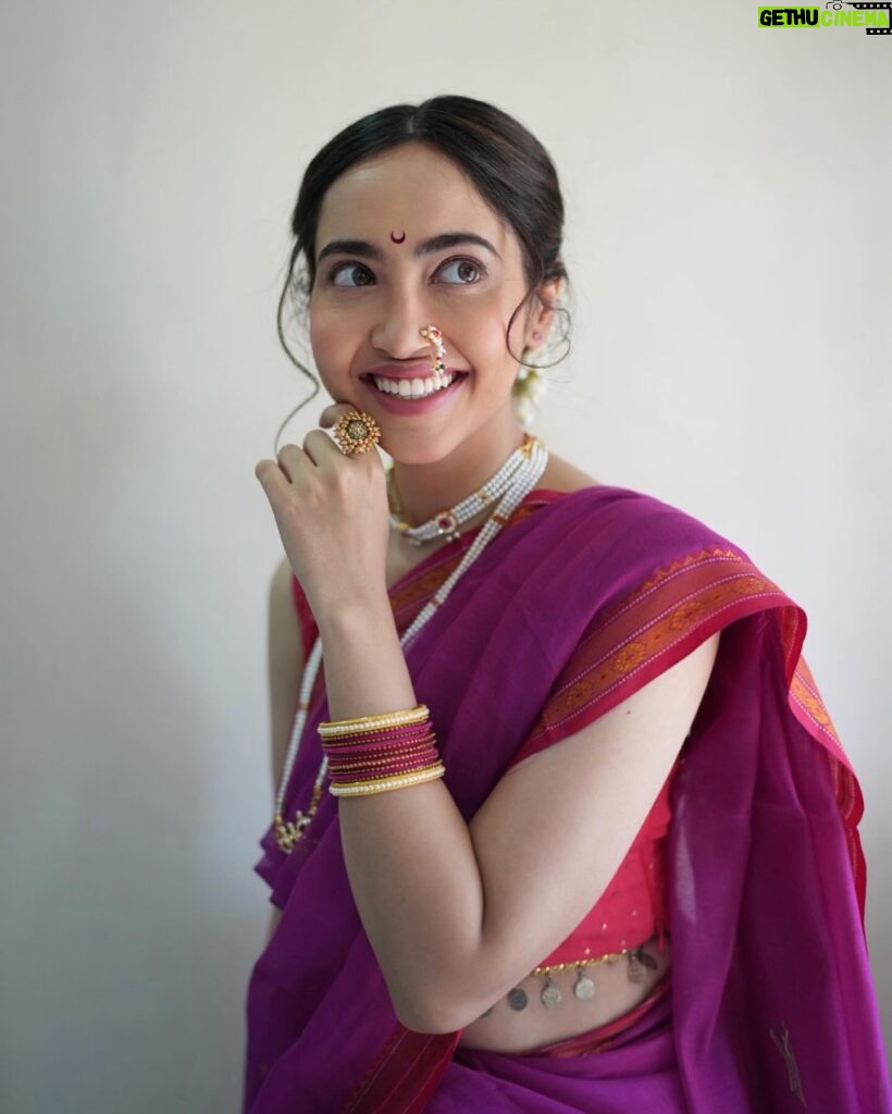 Actress Kaashvi Hiranandani HD Photos and Wallpapers May 2024 | Gethu ...