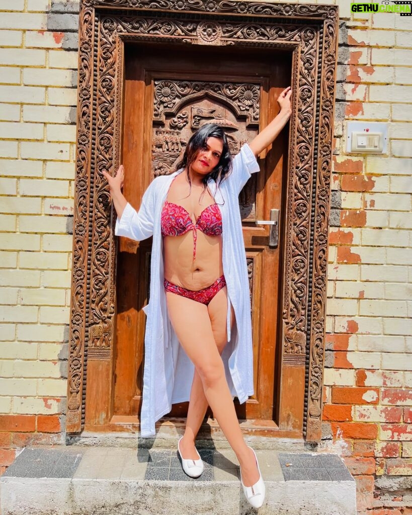 Actress Malvika Tomar HD Photos and Wallpapers December 2024 | Gethu Cinema