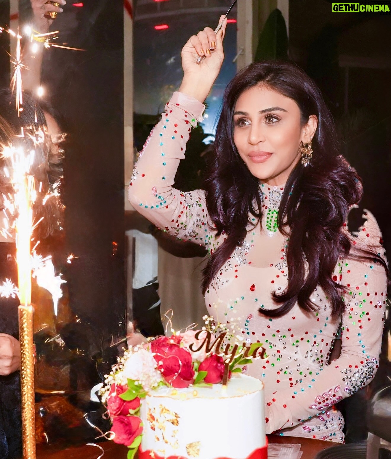 Actress Myra Sareen HD Photos and Wallpapers November 2024 | Gethu Cinema