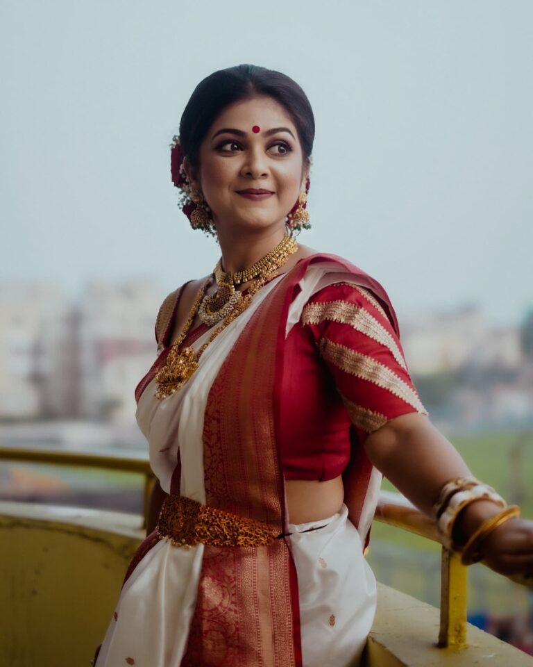 Top 10: Payel De's Most Iconic Instagram Photos