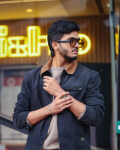 >Music Director Sai Abhyankkar Wiki, Biography, Age, Photos, Spouse and ...