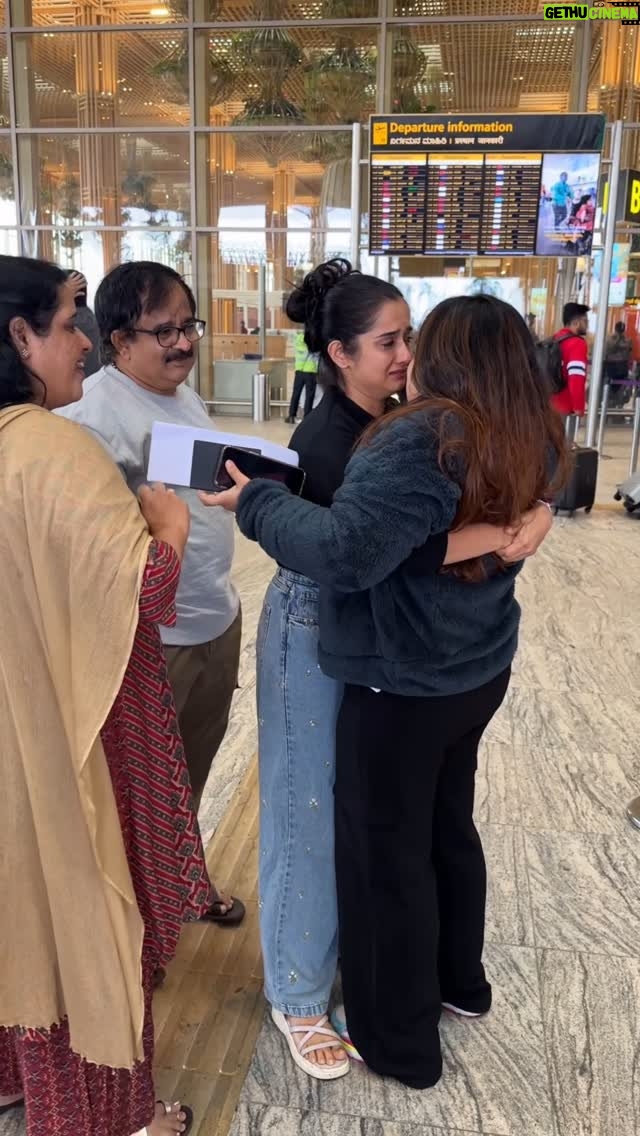 Actress Shafna HD Photos and Wallpapers January 2025 | Gethu Cinema