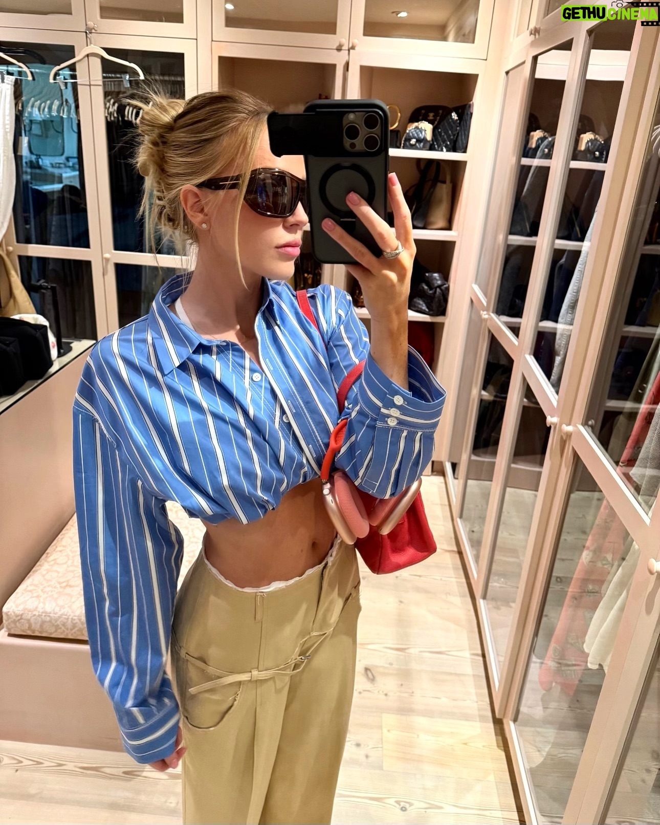 Alexandra Cooper | Gethu Cinema