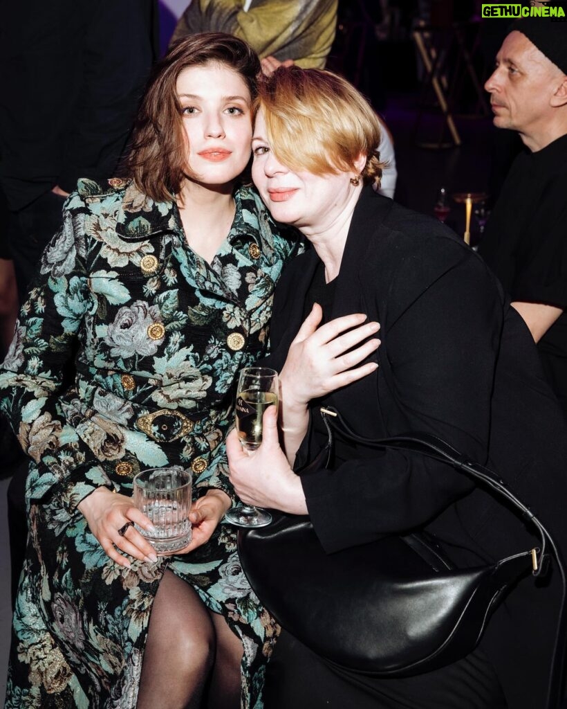 Actress Anna Chipovskaya HD Photos and Wallpapers January 2025 | Gethu ...