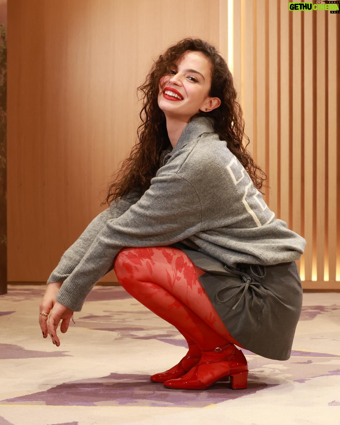 Actress Asl? Bekiro?lu HD Photos and Wallpapers January 2025 | Gethu Cinema