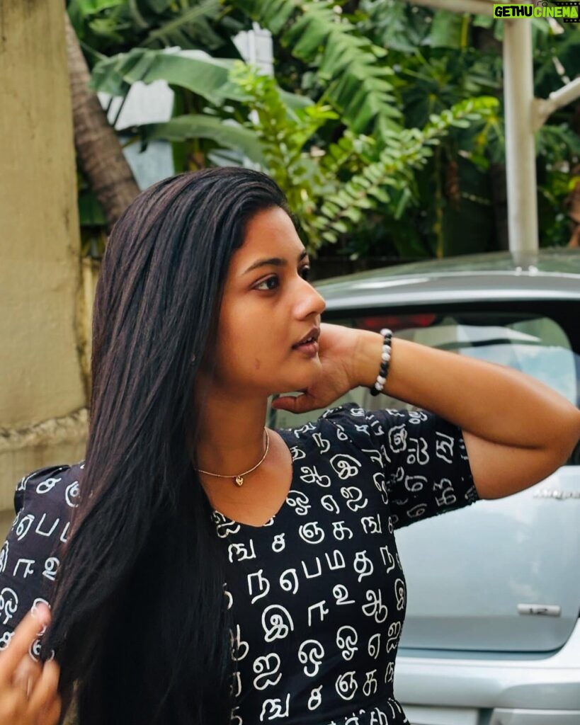 Actress Gomathi Priya HD Photos and Wallpapers January 2025 | Gethu Cinema