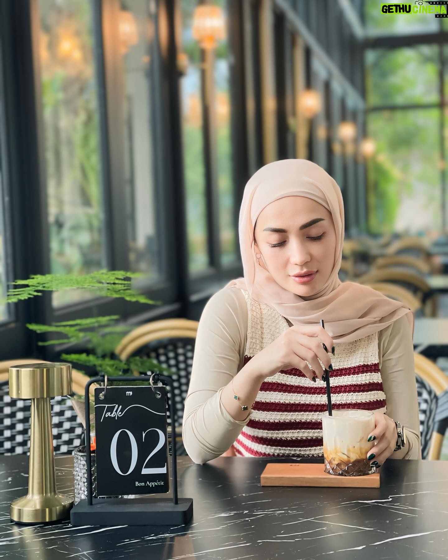 Imel Putri Cahyati Wiki, Biography, Age, Gallery, Spouse and more