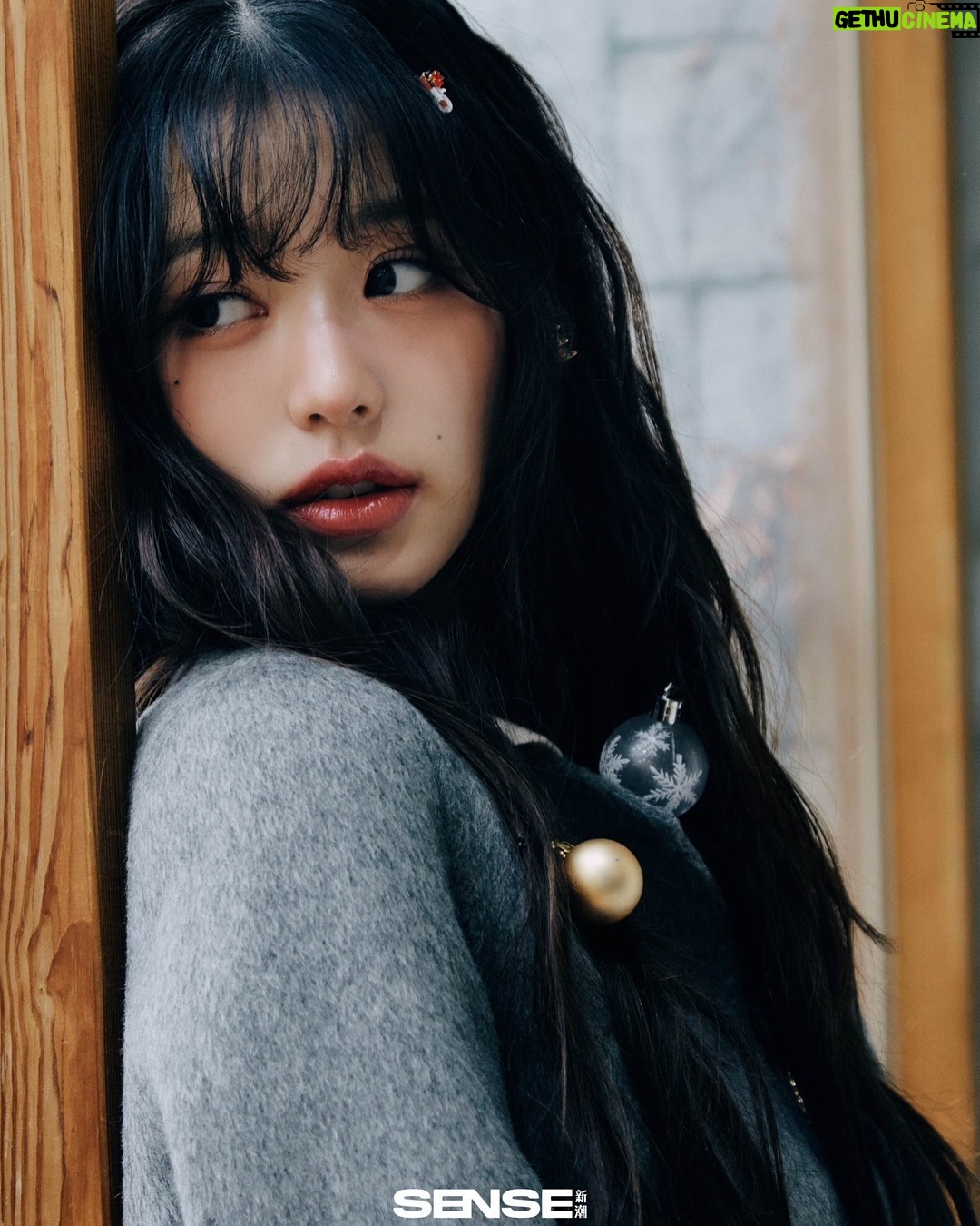 Actress Jang Won-young HD Photos and Wallpapers January 2025 | Gethu Cinema