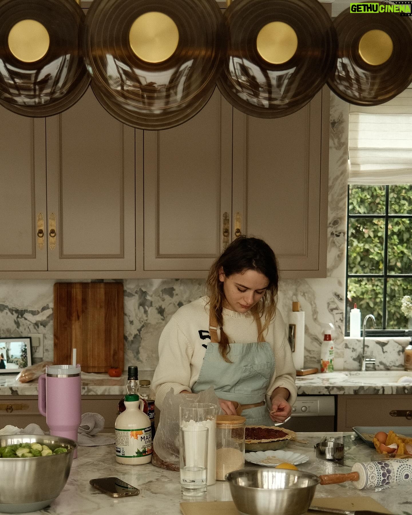 Actress Joey King HD Photos and Wallpapers December 2024 | Gethu Cinema