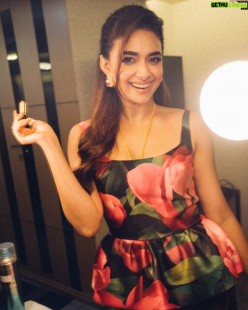 Actress Keerthy Suresh HD Photos and Wallpapers January 2025 | Gethu Cinema