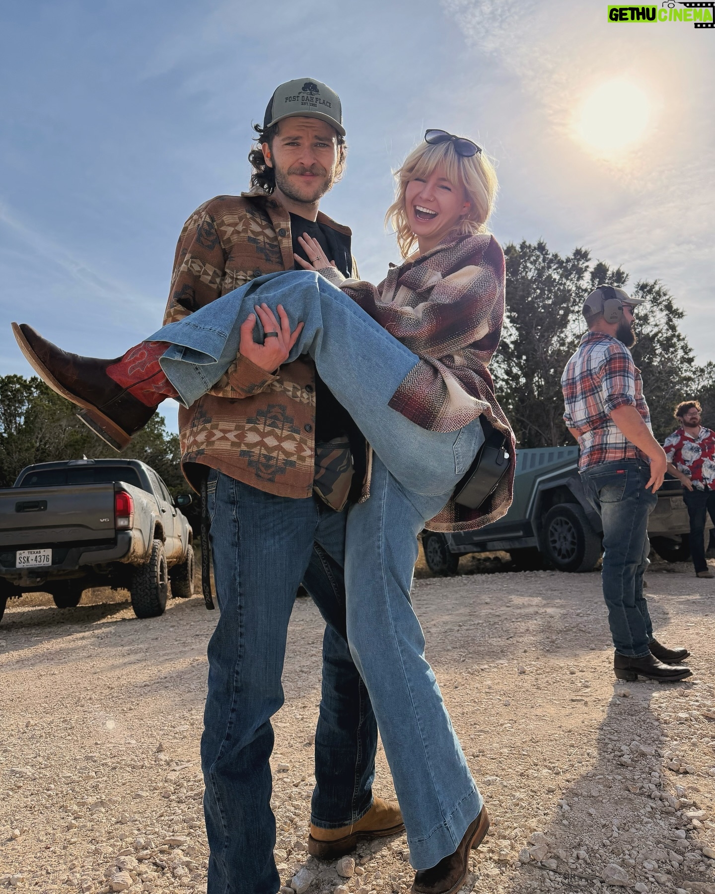 Actress Kris Collins HD Photos and Wallpapers December 2024 | Gethu Cinema