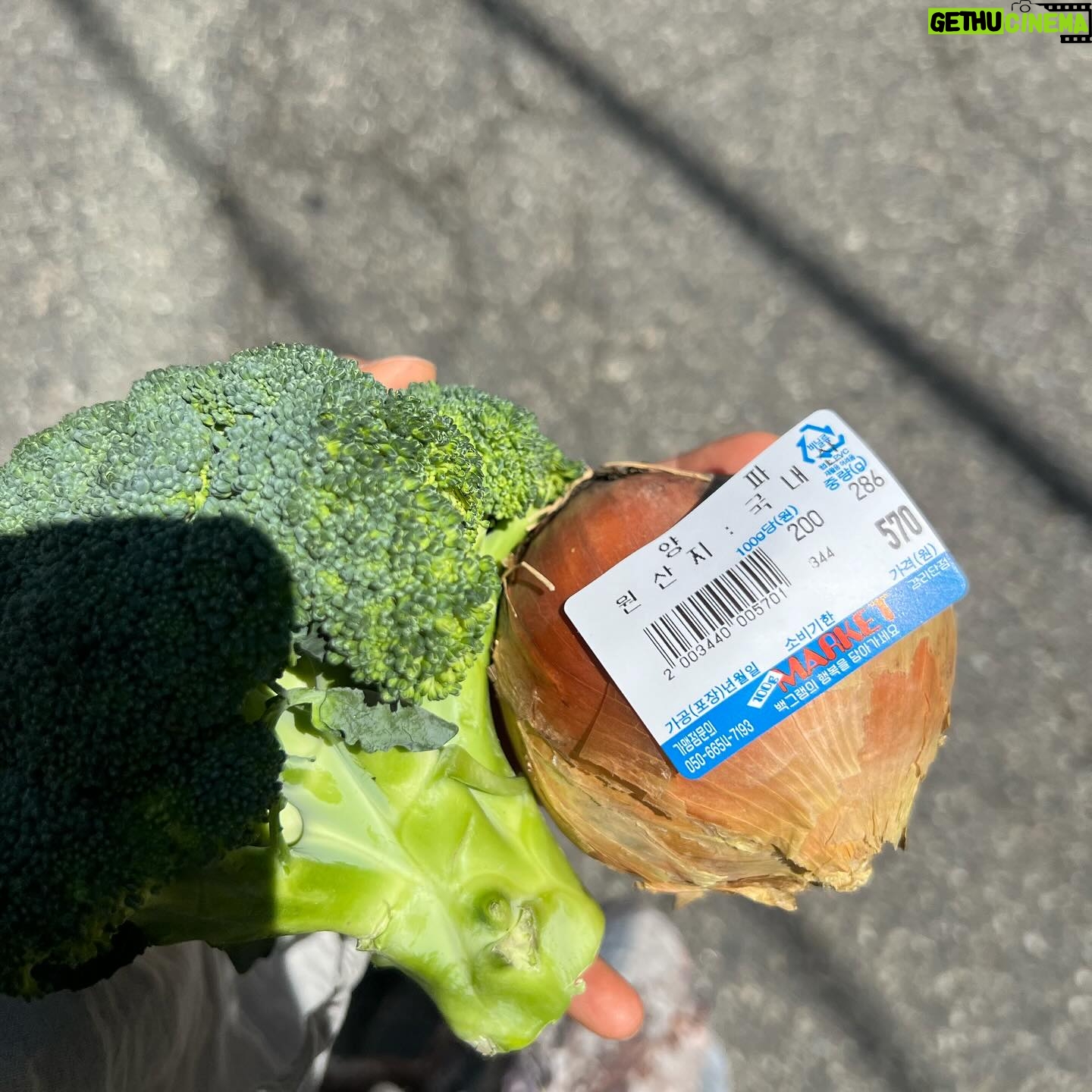 Actress Lim Se-mi HD Photos and Wallpapers November 2024 | Gethu Cinema