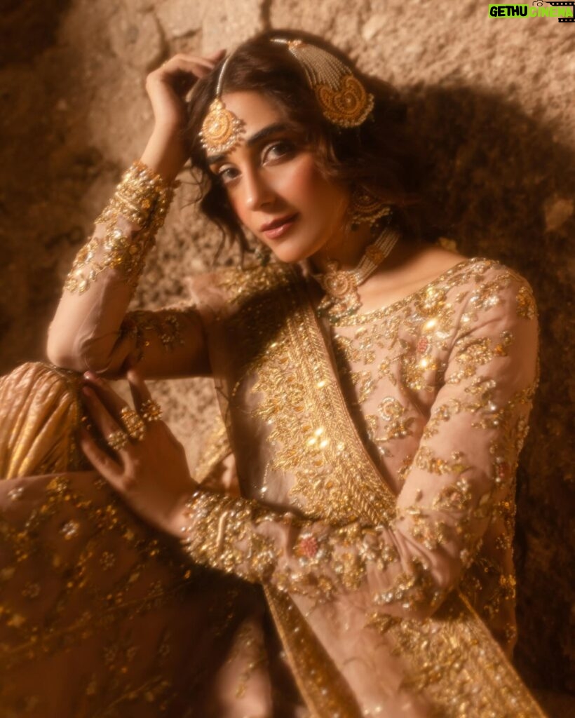 Actress Maya Ali HD Photos and Wallpapers December 2024 | Gethu Cinema