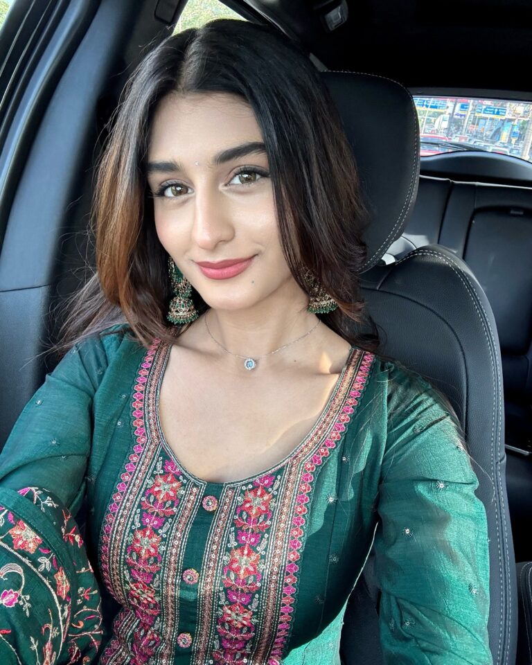 Payal Gaming’s Instagram: The 10 Most Loved Photos