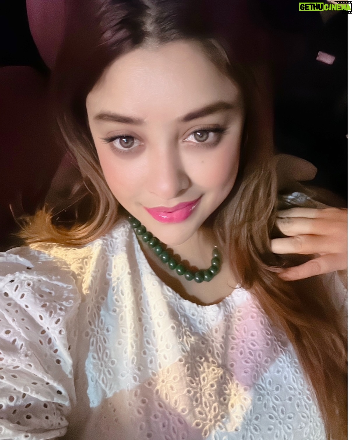 Actress Payal Ghosh HD Photos and Wallpapers January 2025 | Gethu Cinema