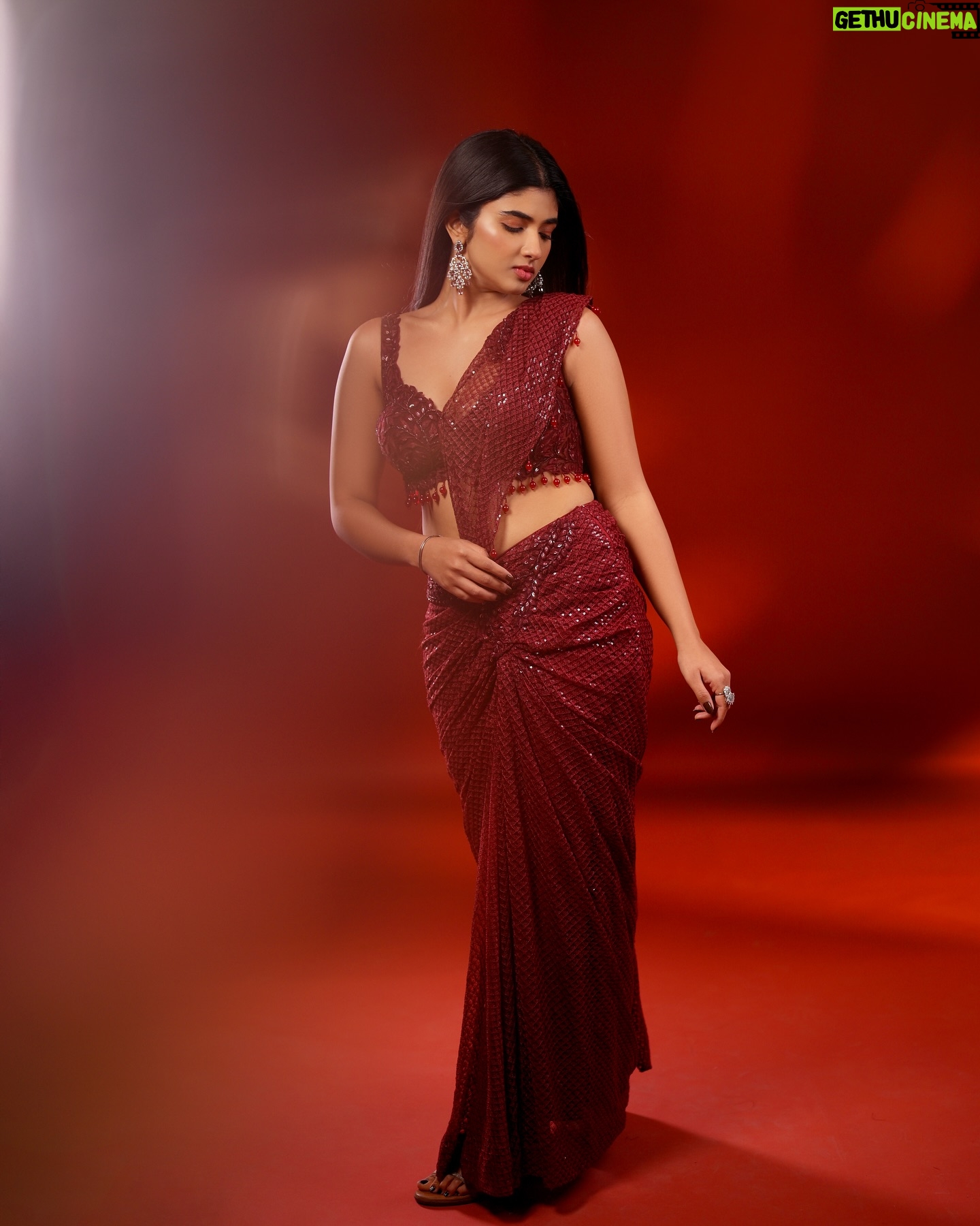 Actress Pragya Nagra HD Photos and Wallpapers November 2024 | Gethu Cinema