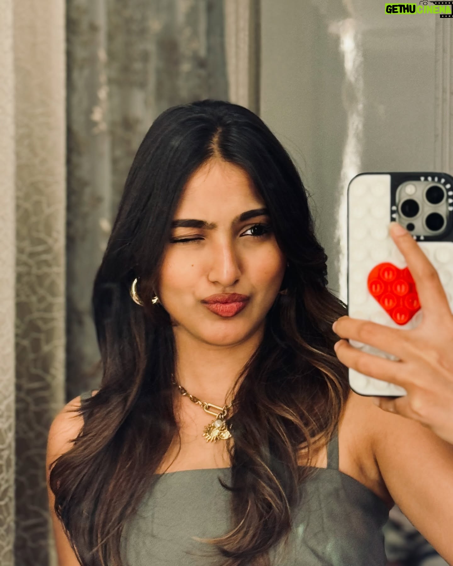 Actress Pranavi Manukonda HD Photos and Wallpapers December 2024 | Gethu Cinema