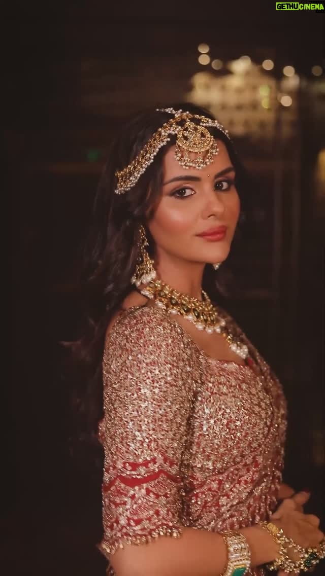Actress Priyanka Chahar Choudhary HD Photos and Wallpapers December ...
