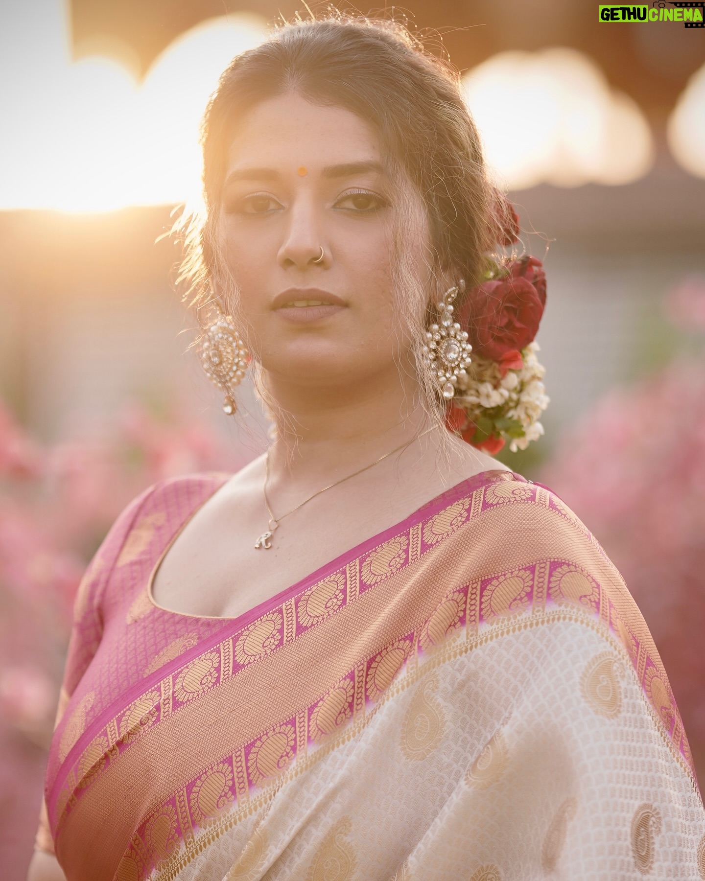 Actress Rasha Kirmani HD Photos and Wallpapers November 2024 | Gethu Cinema