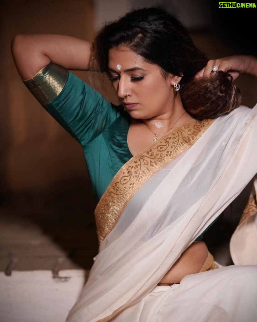Actress Rasha Kirmani HD Photos and Wallpapers April 2024 | Gethu Cinema