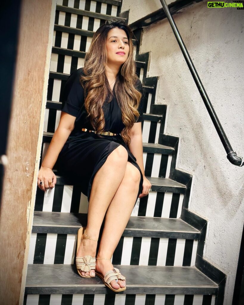 Actress Rasha Kirmani HD Photos and Wallpapers March 2024 | Gethu Cinema