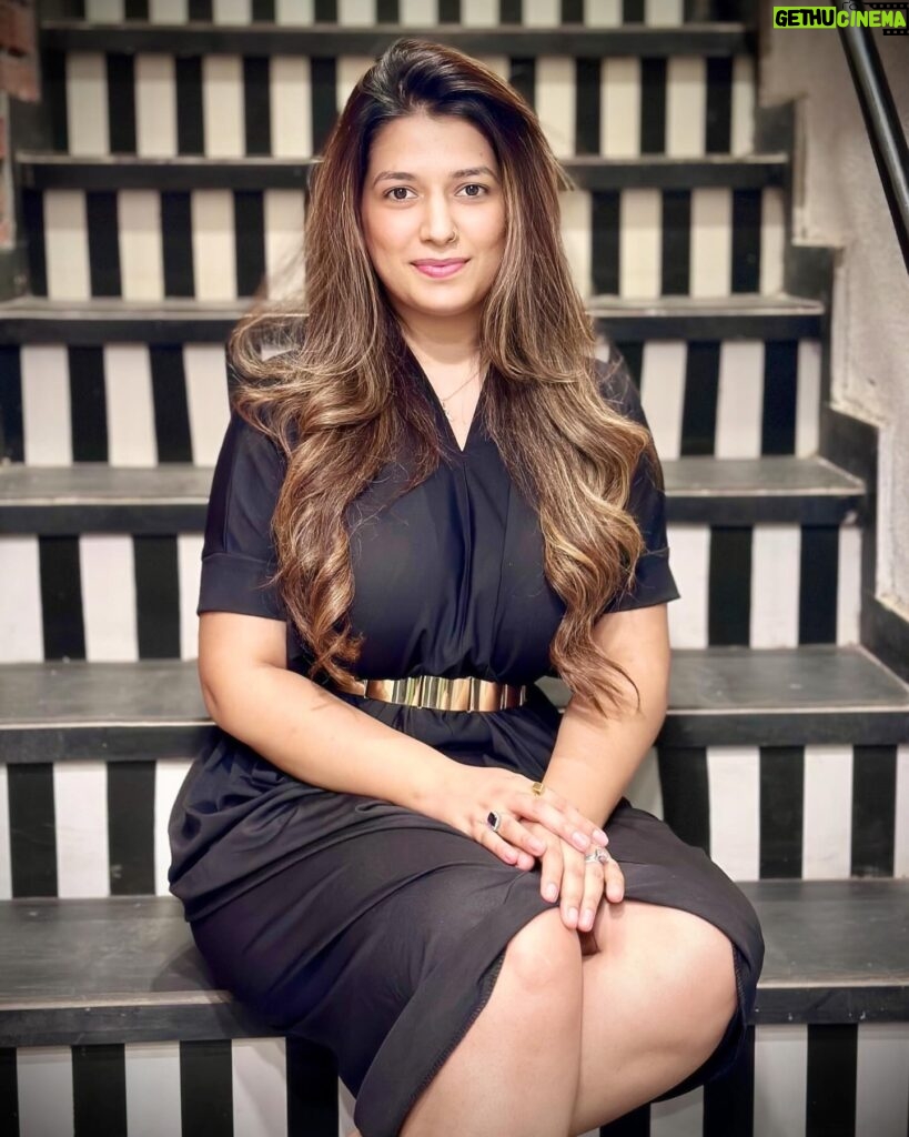 Actress Rasha Kirmani HD Photos and Wallpapers March 2024 | Gethu Cinema
