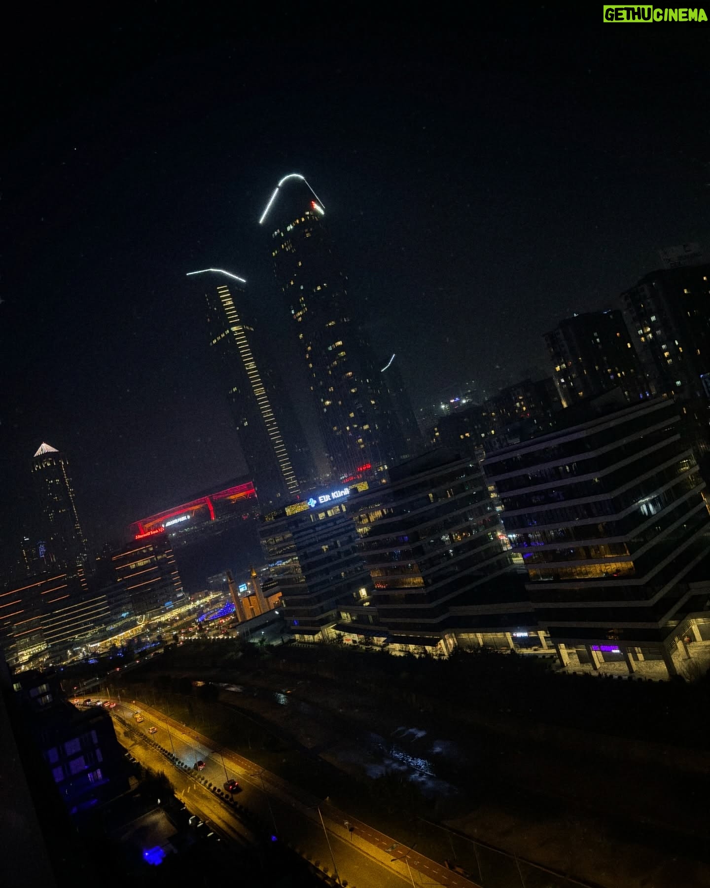 Actress Reyhaneh Parsa HD Photos and Wallpapers February 2025 | Gethu ...