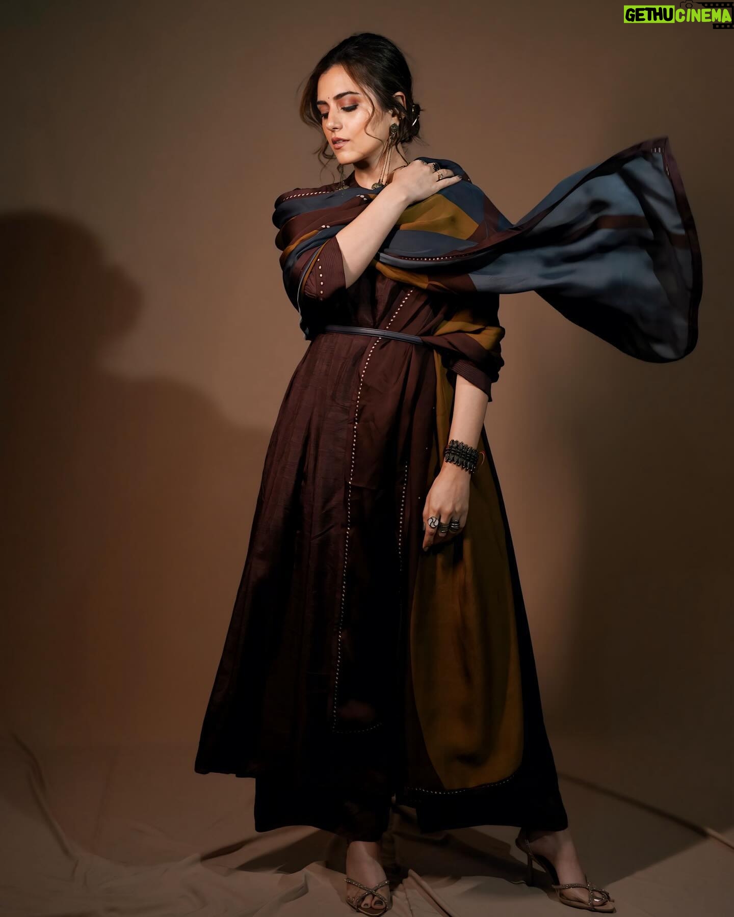 Riddhi Dogra | Gethu Cinema