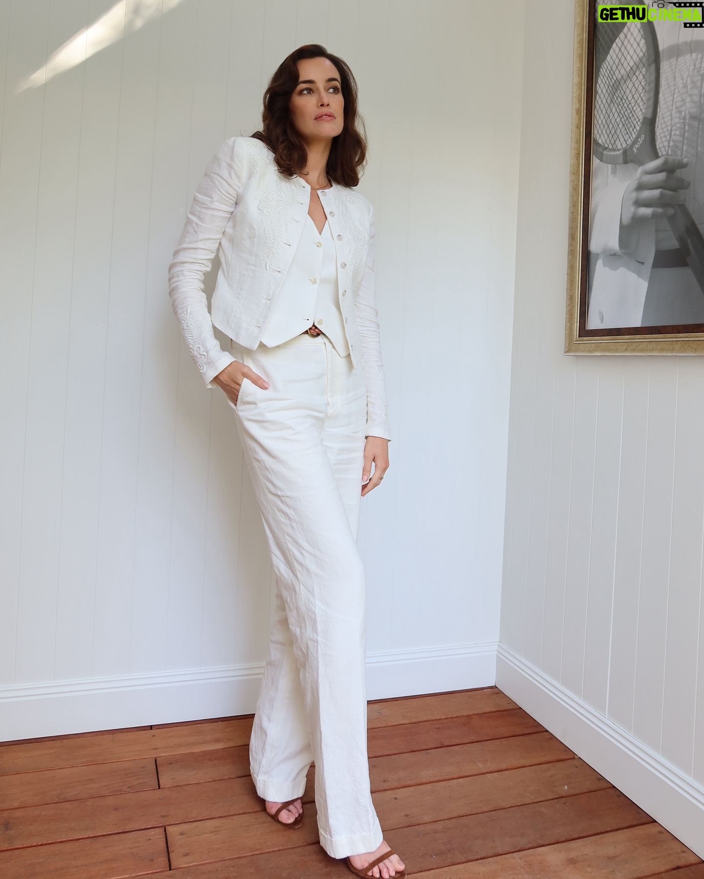 Actress Sarah Stephens HD Photos and Wallpapers February 2025 | Gethu ...