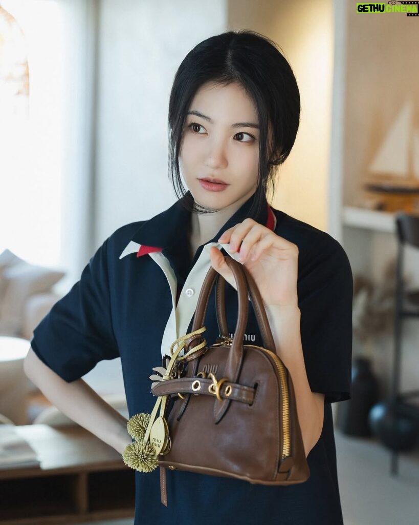 Actress Shin Ye-eun HD Photos and Wallpapers December 2024 | Gethu Cinema