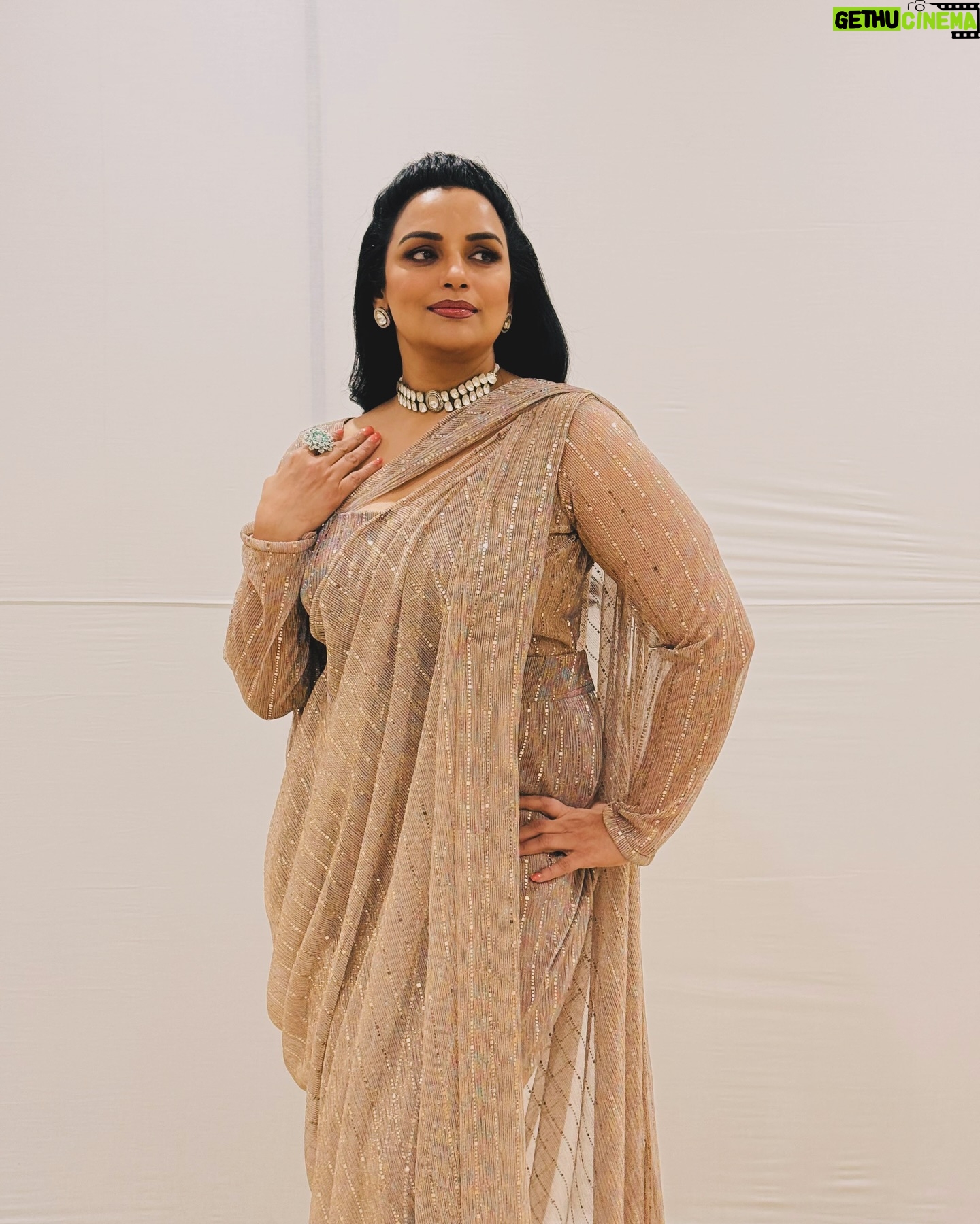 Actress Shweta Menon HD Photos and Wallpapers January 2025 | Gethu Cinema