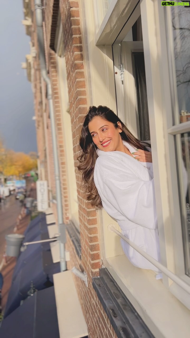 Actress Srishty Rode HD Photos and Wallpapers December 2024 | Gethu Cinema