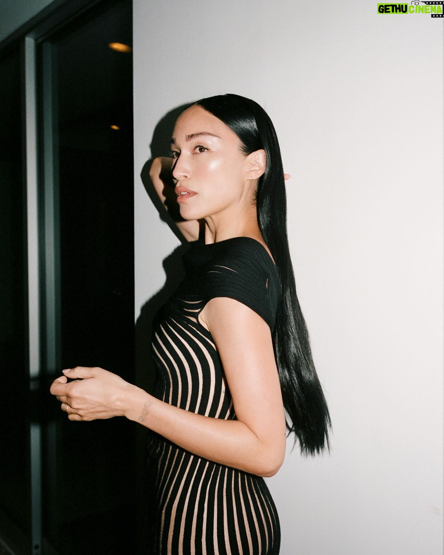 Actress Stephanie Shepherd HD Photos and Wallpapers January 2025 ...