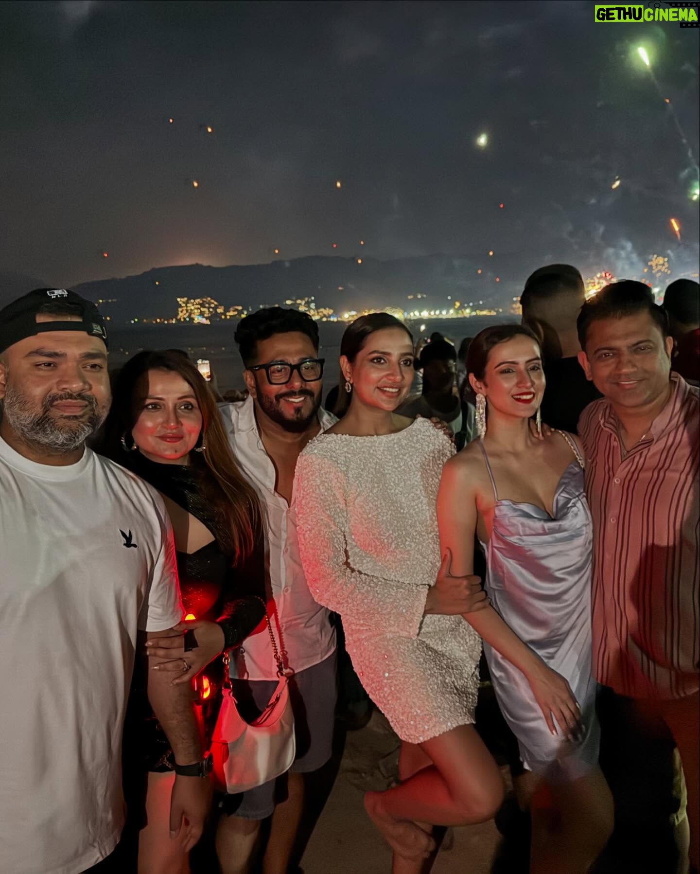 Actress Subhashree Ganguly HD Photos and Wallpapers January 2025 ...